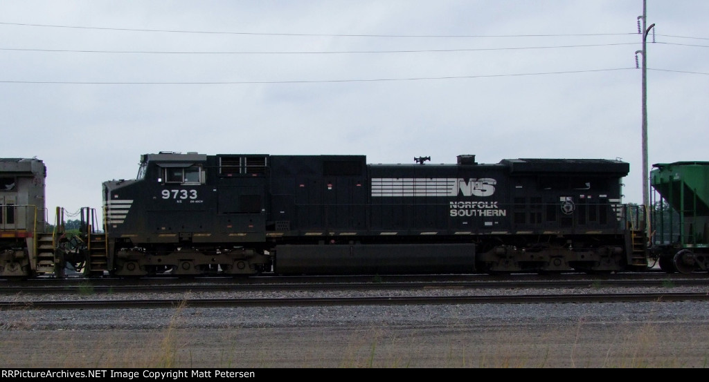 NS 9733